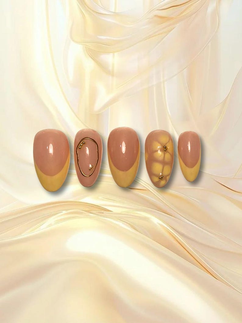 Short Round Neutral Press on Nails | Everyday Mom Nails - Etsy