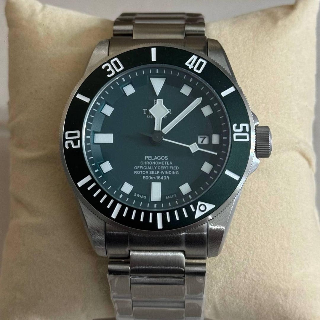 Vintage Tudor Automatic Movement Round Green Dial Silver Stainless ...