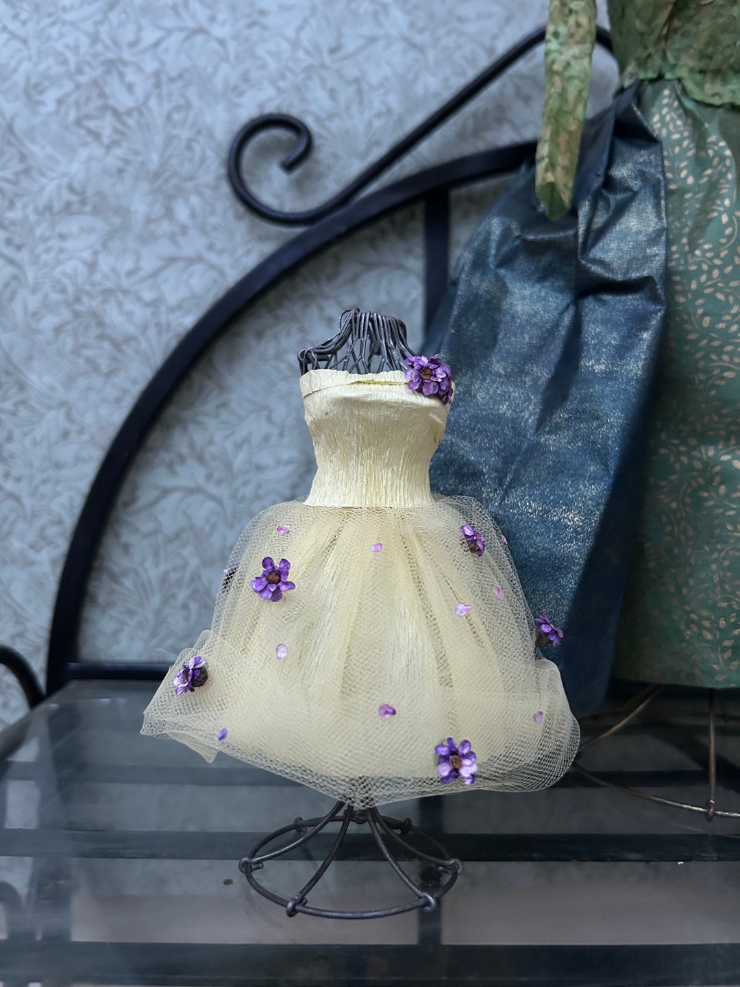 Drisella Purple Flowers Yellow Paper Dress on Wire Frame 6 - Etsy
