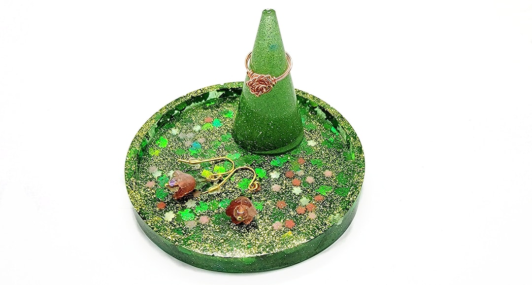 Animal Crossing Ring Cone Tray Resin Embedded Micro Glitter Jewelry ...