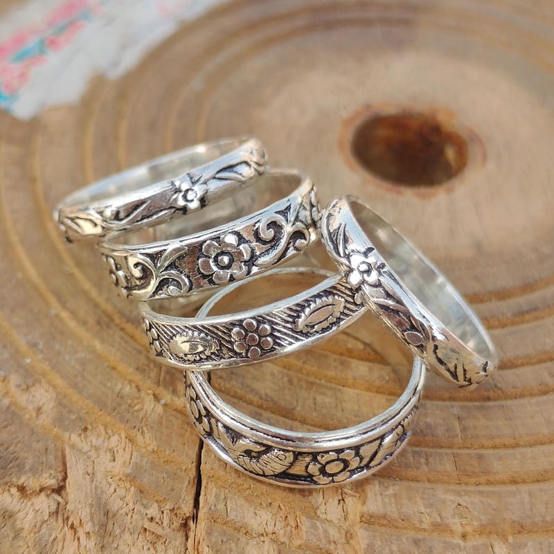 Boho Flower Ring Set - Etsy UK