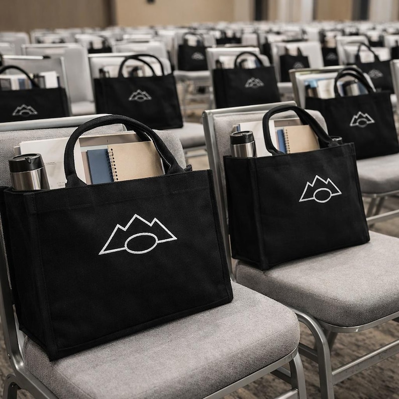 Custom Event Tote Bags Bulk, Conference Giveaway Bags, Branded Logo ...