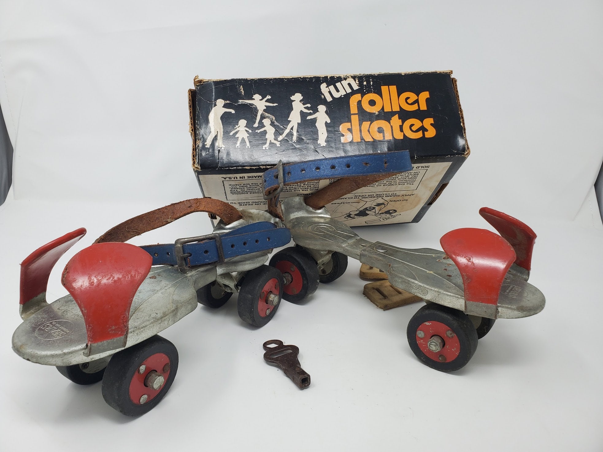 Fantastic Vintage Roller Skates Metal Adjustable Original Key and Box ...