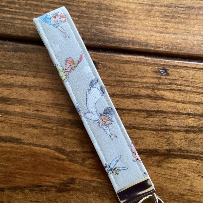 Peter Pan Key Chain - Etsy