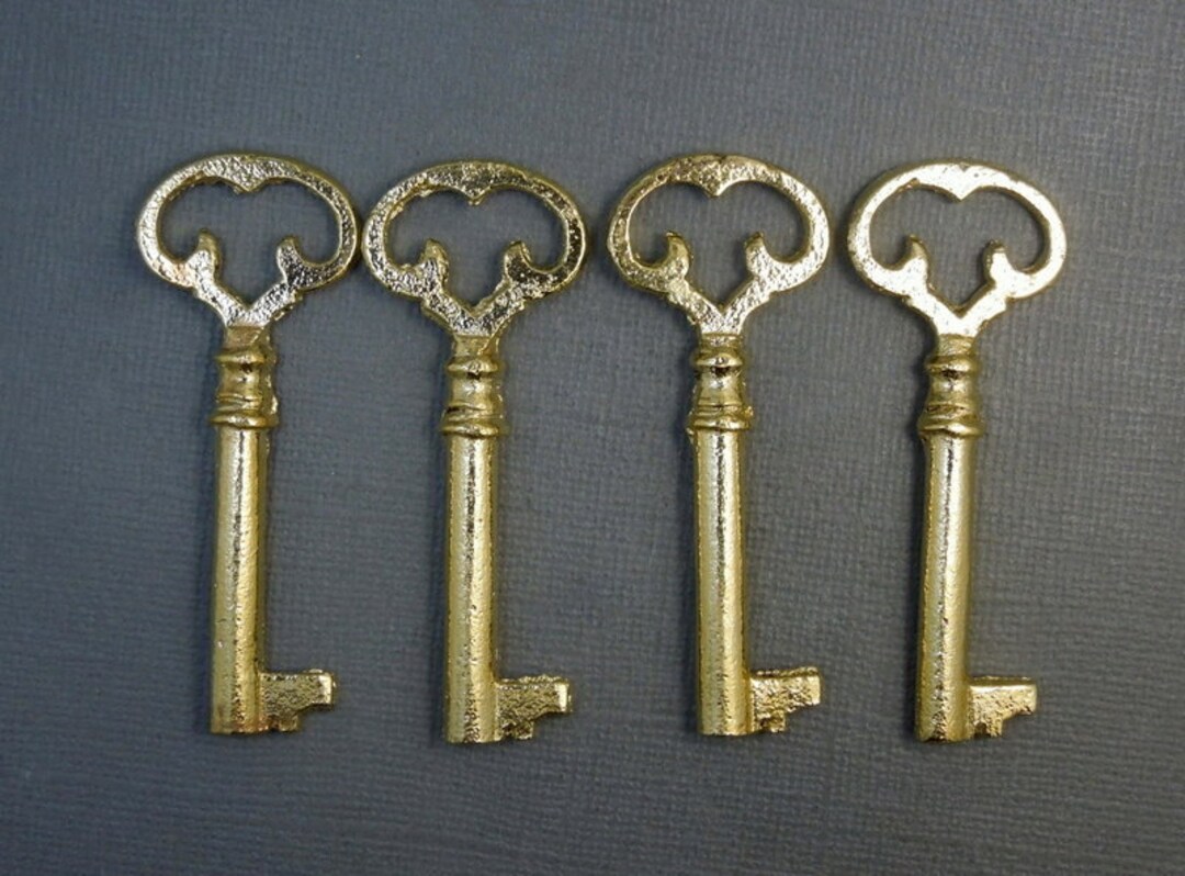 Antique Key Pendant With 24k Gold Electroplated -- Key Pendant-- (S35B7 ...