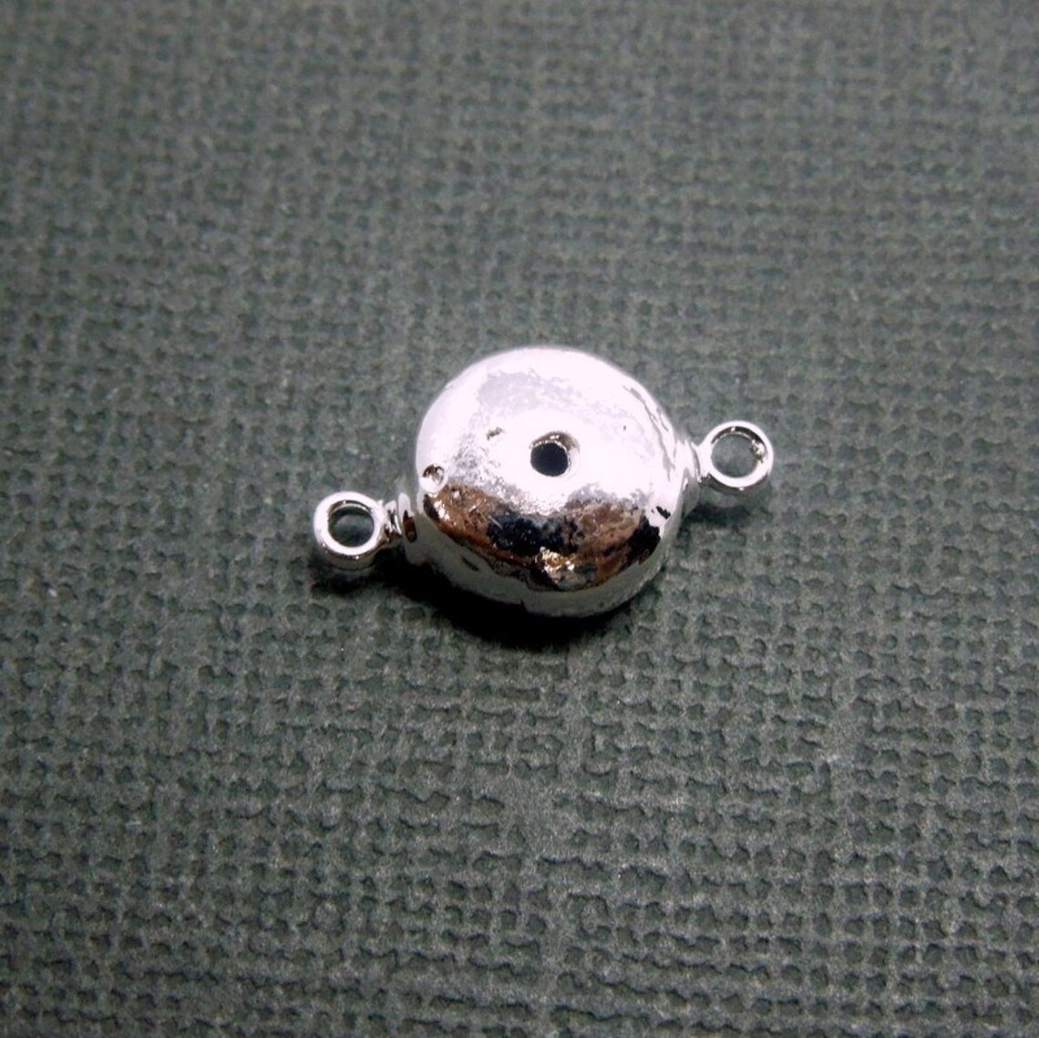 Puka Shell Double Bail Connector With Electroplated Silver - Etsy