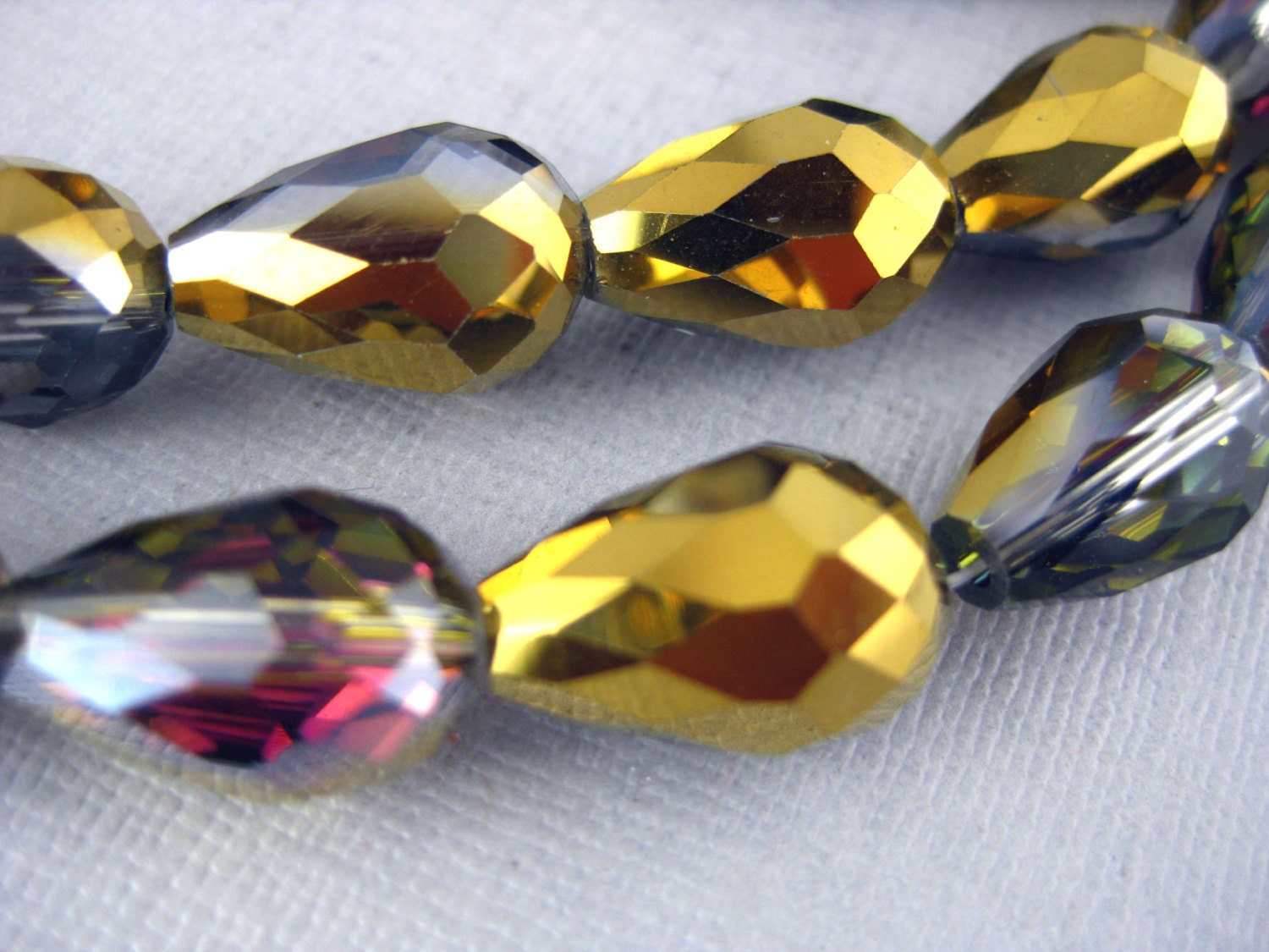 Chinese Crystal Beads - Large Gold and Purple Shimmer Faceted Chinese ...