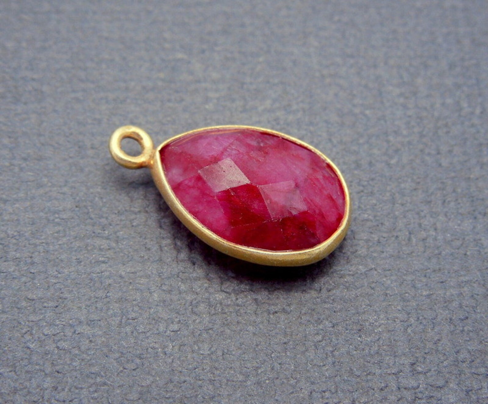 Dyed Ruby Teardrop Station Charm Pendant 9mm X 13mm Gold - Etsy