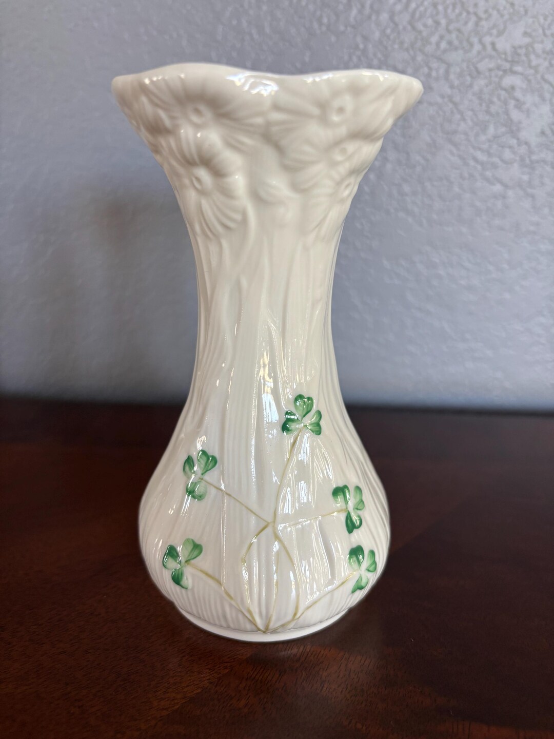 Vintage Belleek Parian China Vase – Embossed "daisy Spill" , Hand ...