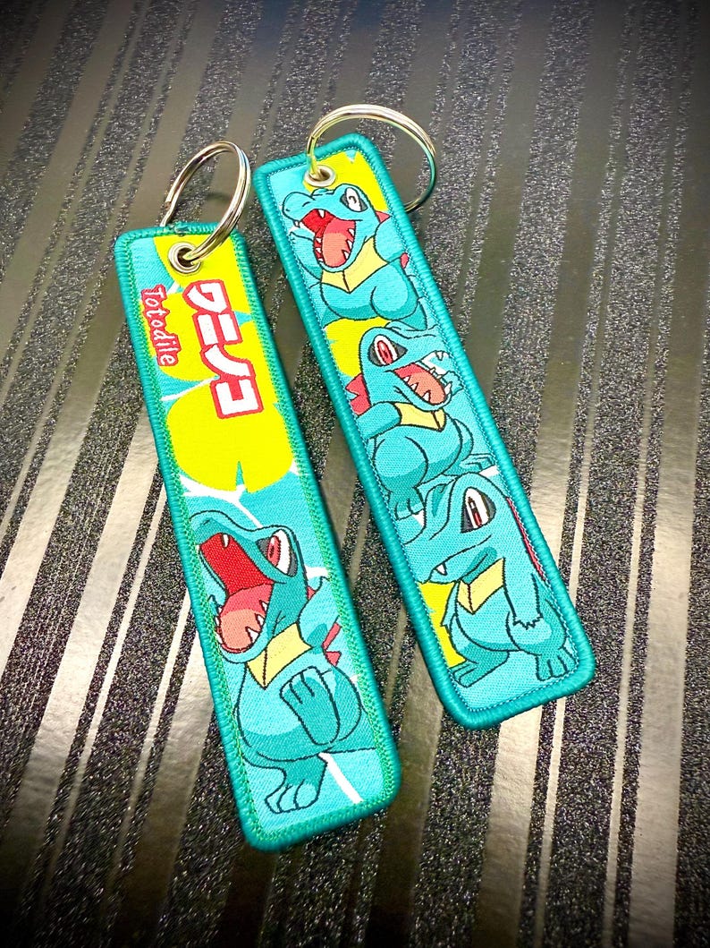 1 Piece Double Sided Totodile 5 Inch Keychain - Etsy