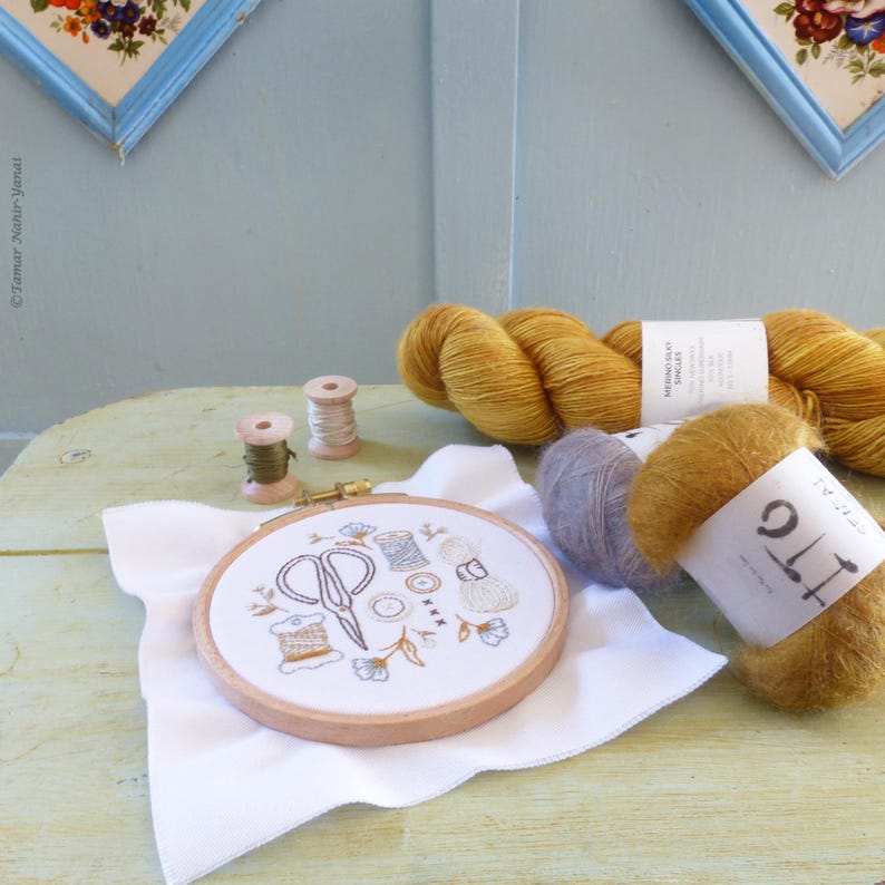Knit and Stitch - Embroidery Kit, Craft Embroidery, Diy Kit, Christmas ...