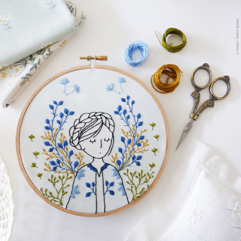 Dreamy Lady - Hand Embroidery Kit Modern, Embroidery Girl, Embroidery ...