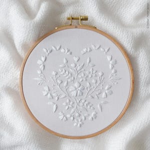 White Heart - Embroidery Art Kit, Creative Diy, Craft Kit, Valentine's ...