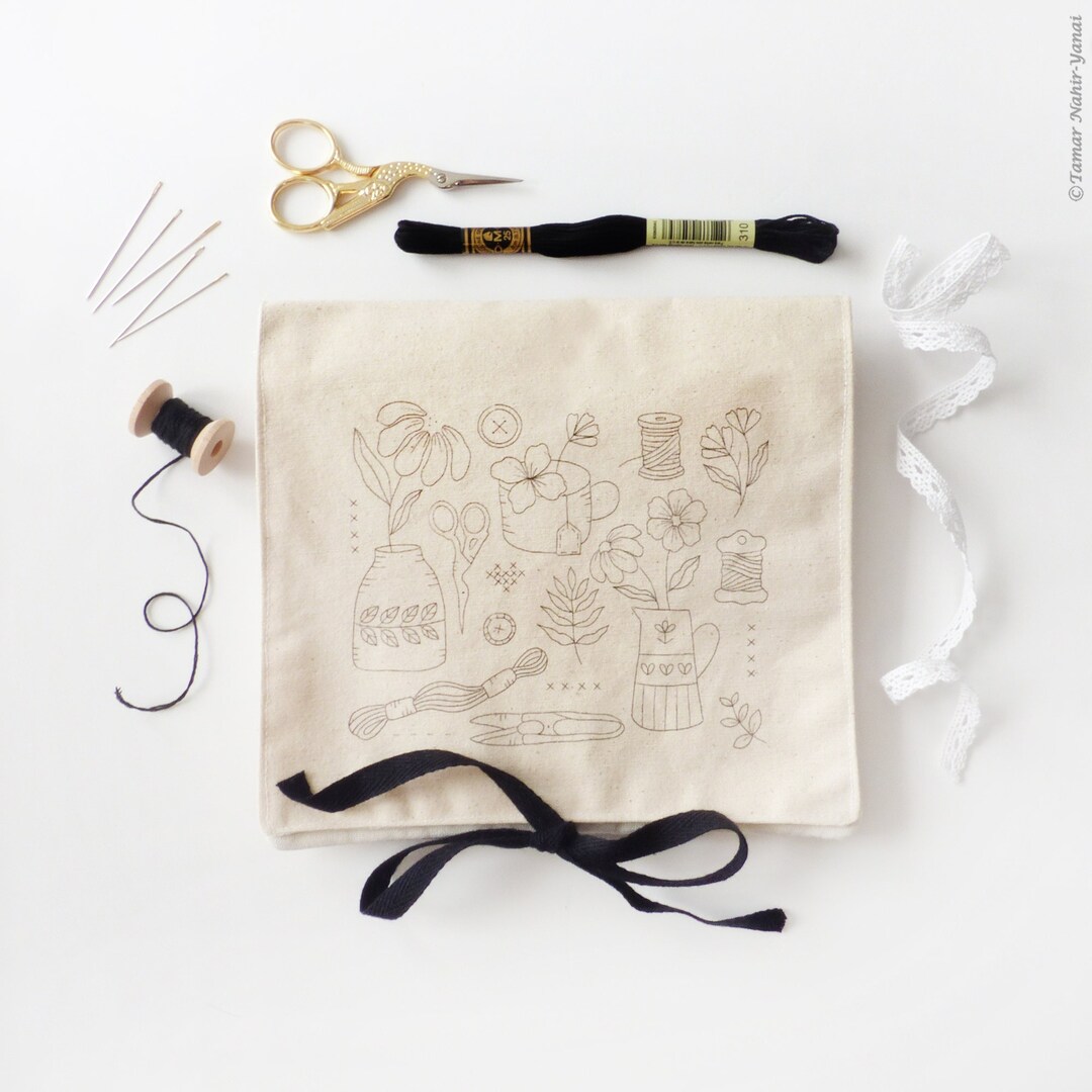 Embroidery To-go Bag - Tools and Vase (black Thread Included) - Etsy
