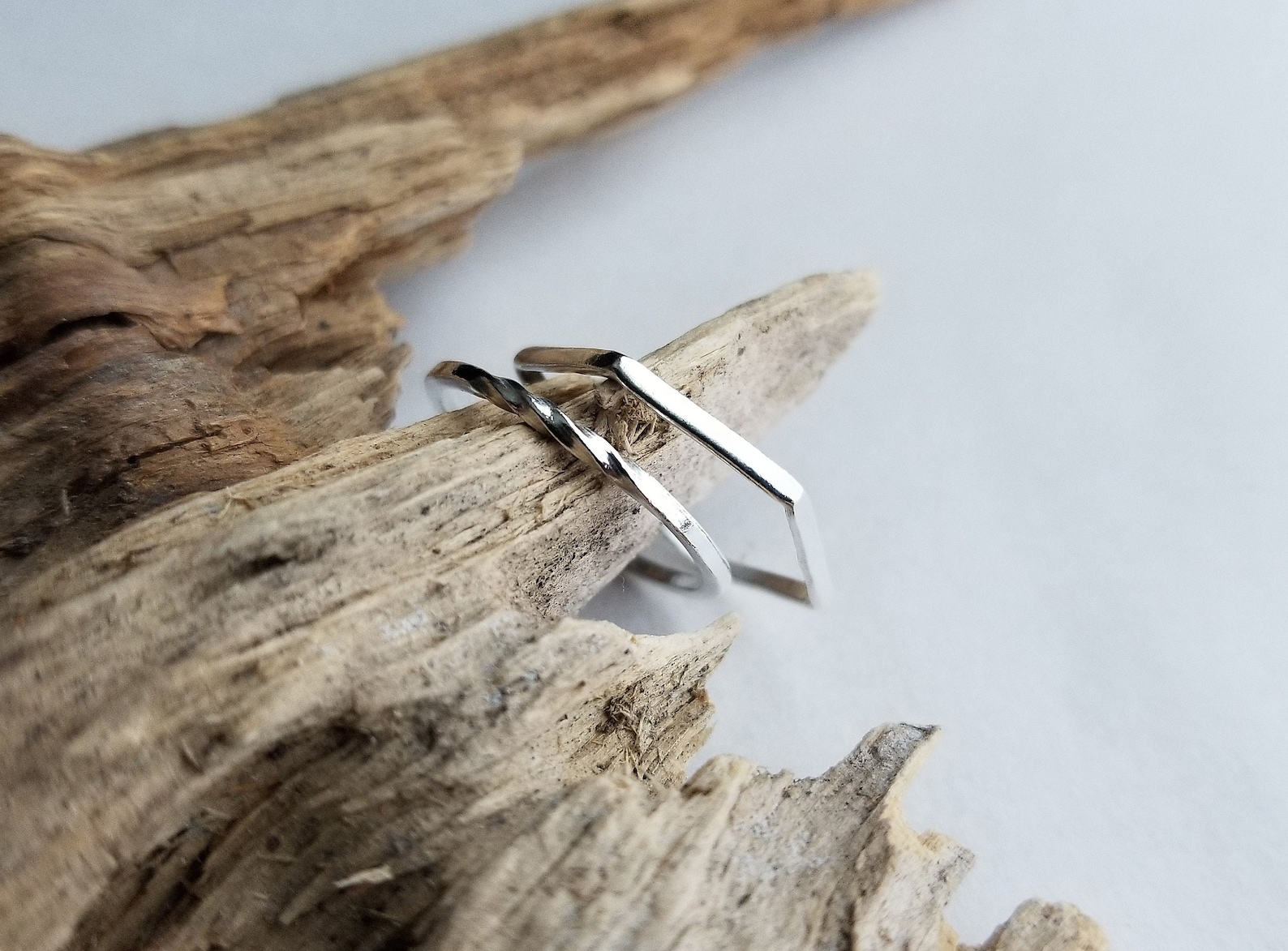 Triple Möbius Ring. Silver Twist Stacking Ring. Moebius Style - Etsy