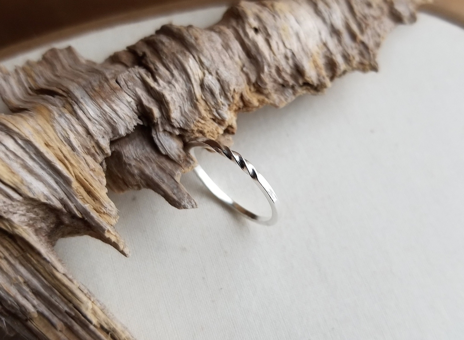 Triple Möbius Ring. Silver Twist Stacking Ring. Moebius Style - Etsy