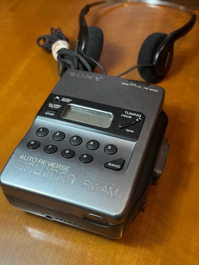 Vintage Sony Walkman WM-FX40 FM/AM Auto Reverse | Portable Cassette ...