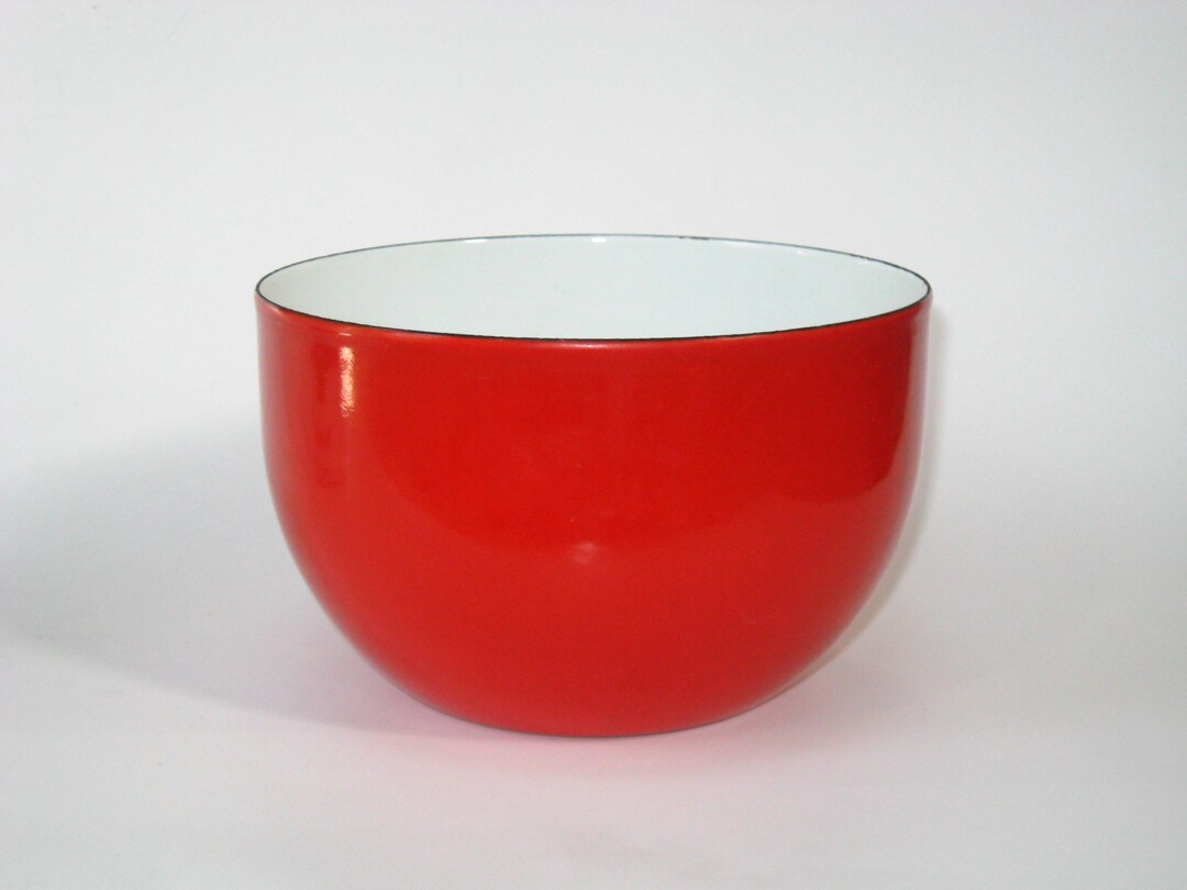 Vintage Red Enamel on Steel Mixing Serving Bowl; Mid Century Modern ...