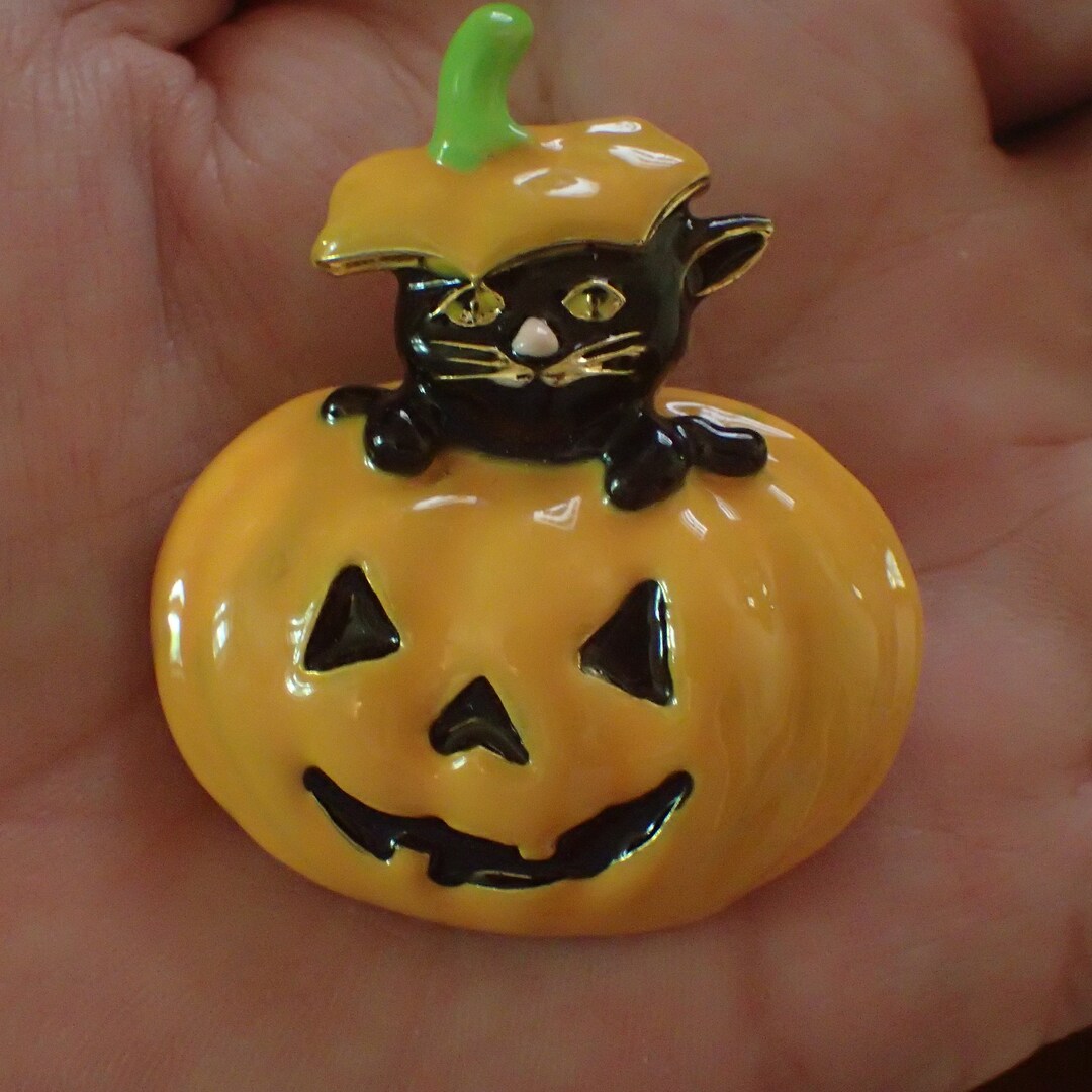 Enamel Pumpkin With Black Cat Jack O Lantern Pin Brooch - Etsy
