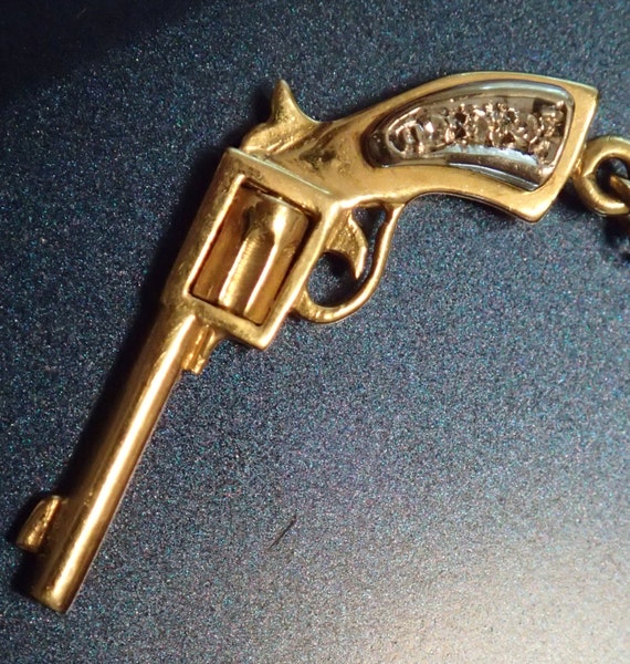 Pistolas De Oro En Venta