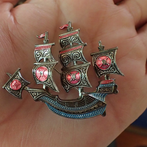Pirate Brooch - Etsy
