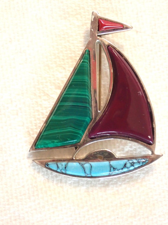 Vintage silver sailboat brooch - Gem
