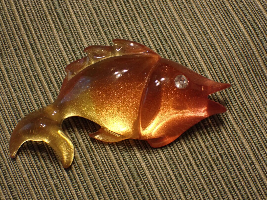 Large Fish Brooch Bakelite Costume Jewelry - Etsy