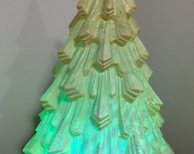 Twinkle Twee Plastic Vintage Christmas Tree Three Color Blinking ...