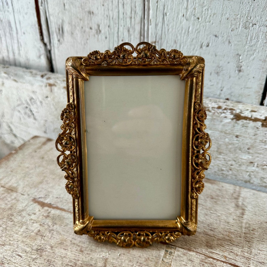 Antique Frame Gold Metal Small Size Frame Table Top Standing Frame 4 X ...