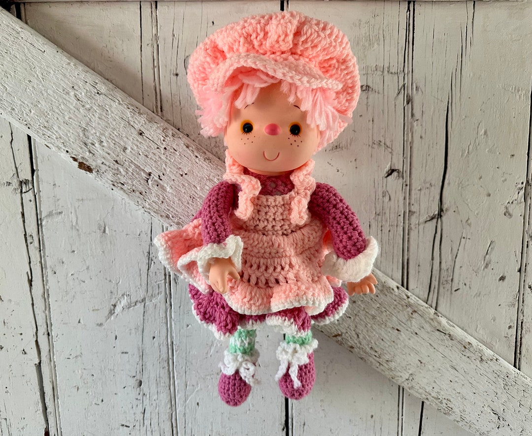 Raspberry Tart Doll Strawberry Short Cake Friend Hand Crocheted Vintage ...