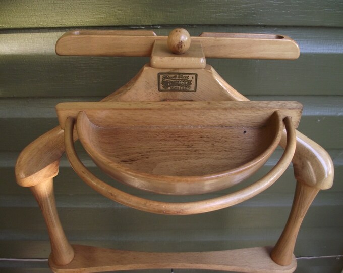 Vintage Mens Valet Butler Stand by C. Birnbaum Ltd. Fitwell Valet ...