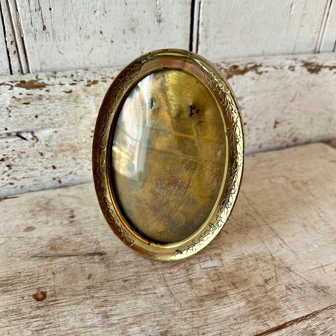 Antique Mini Brass Oval Frame K & Co. Vintage Brass Photo Frame ...