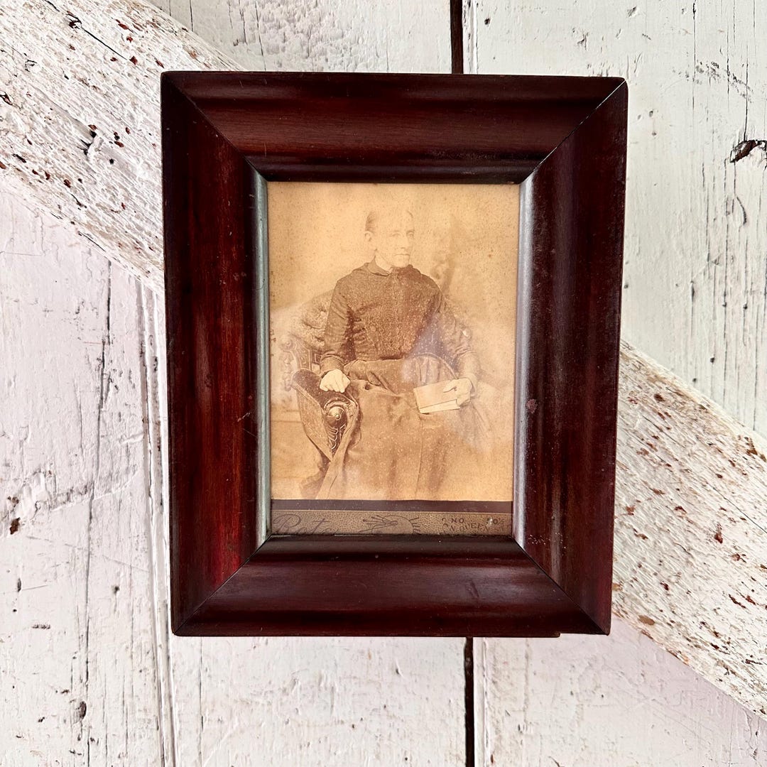 Antique Wood Frame Sepia Photo of Victorian Woman 4 X 6 Inch Frame - Etsy