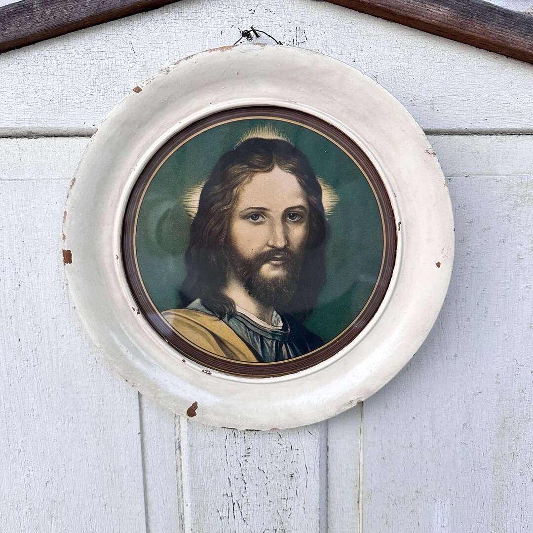 Antique Round Frame White Chippy Portrait of Jesus Christ 8 X 8 Round ...