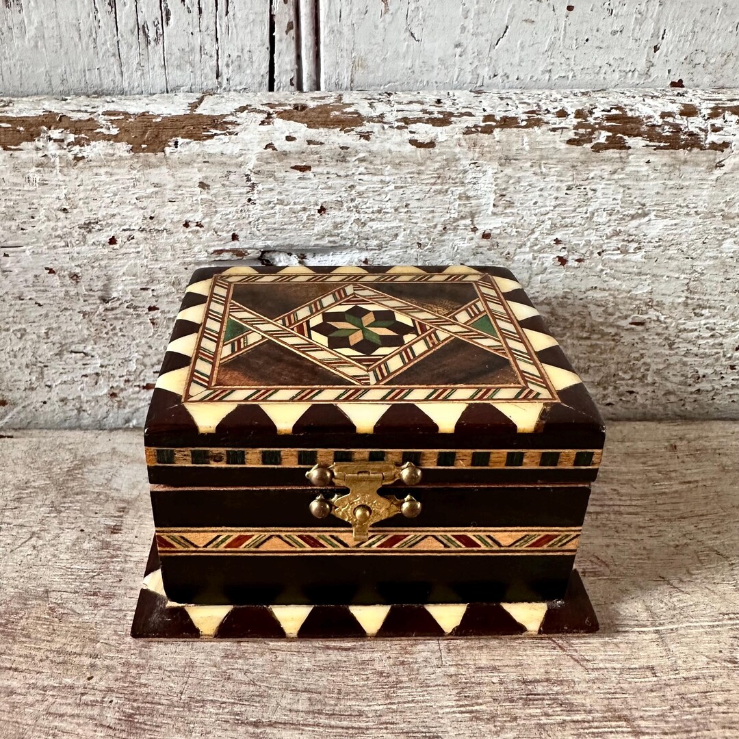 Tiny Wood Chest Vintage Inlaid Miniature Box - Etsy