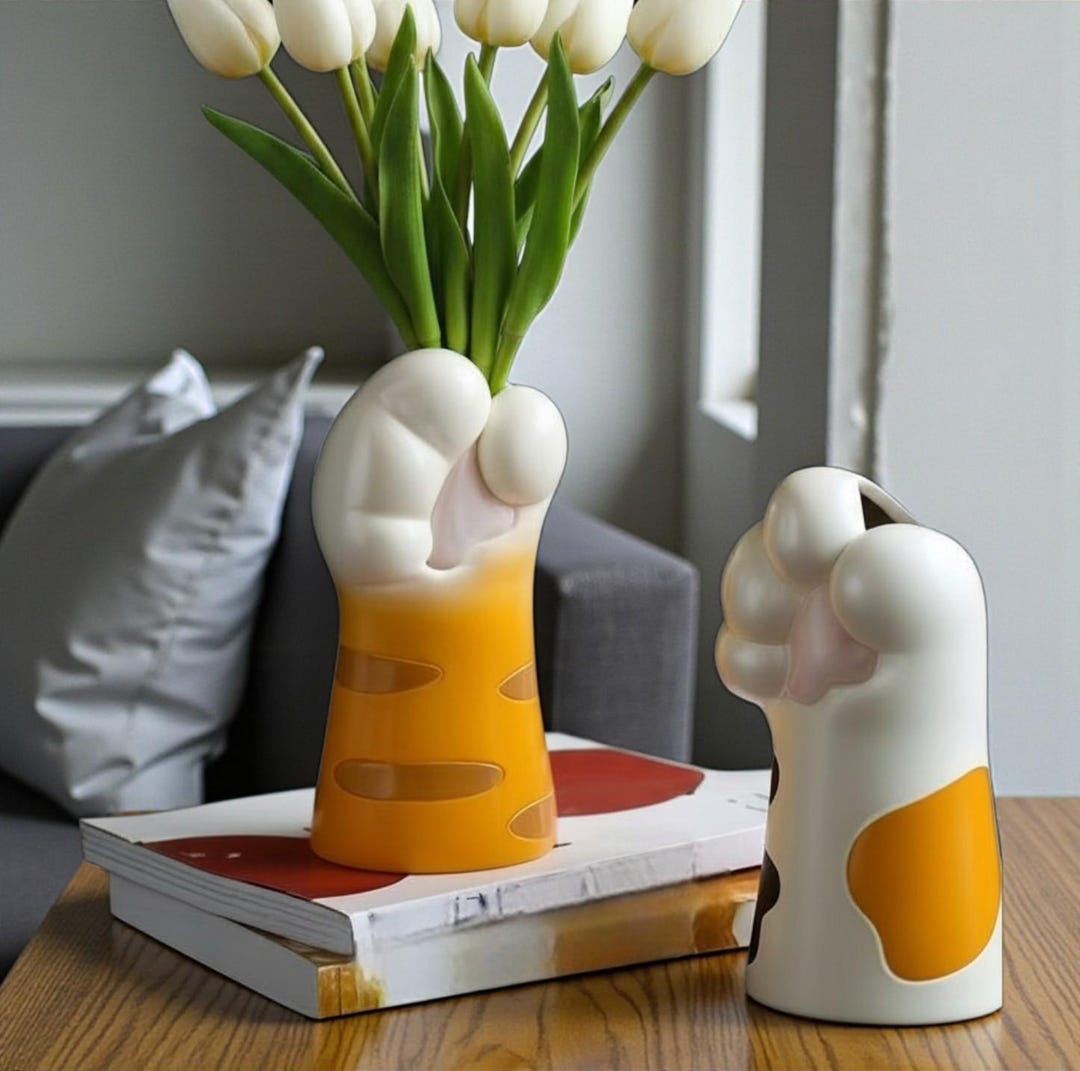 Resin Cat Paw Vase, Cute Desk Decor, Aesthetic Desk Accessory, Unique ...