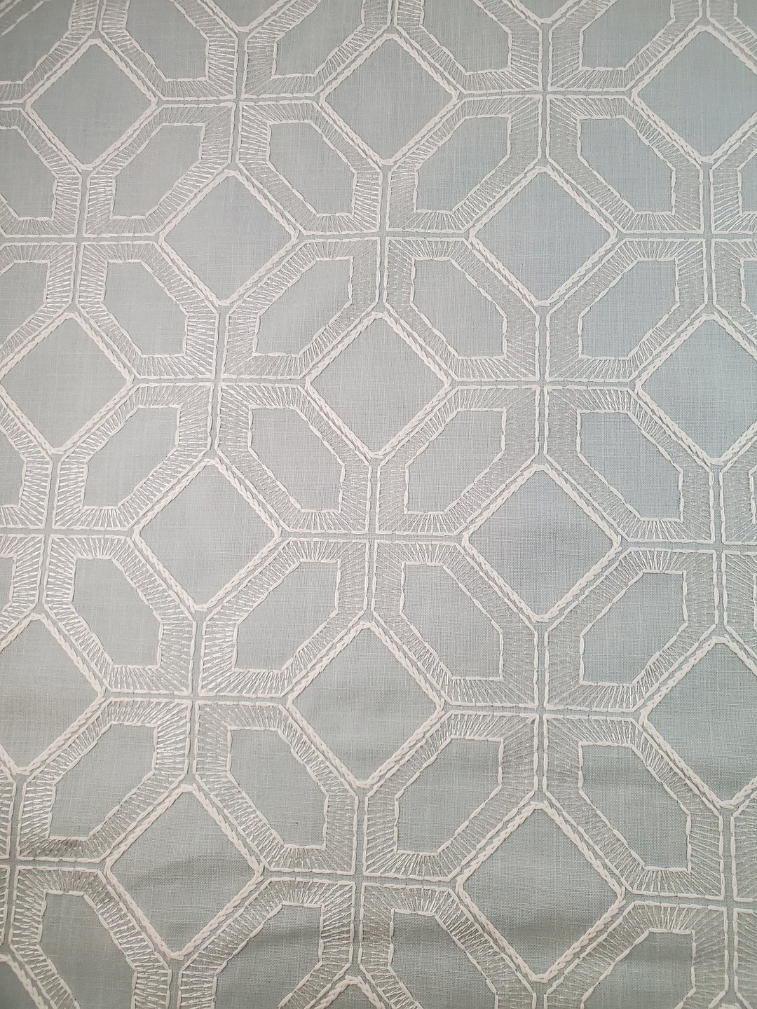 Williamsburg Barraud Embroidery Fabric - Etsy