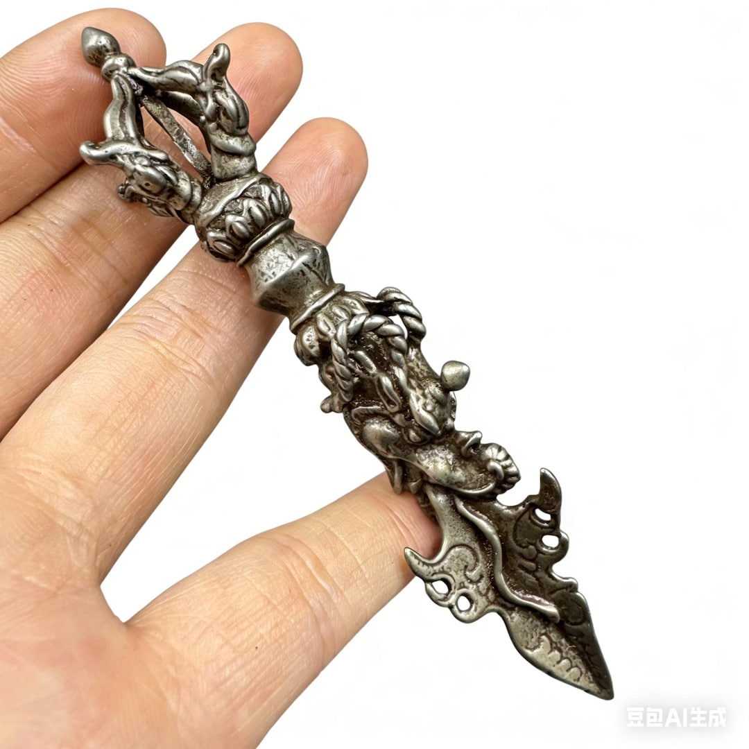White Bronze Vajra Dorje - Intricate Tibetan Buddhist Ritual Tool ...