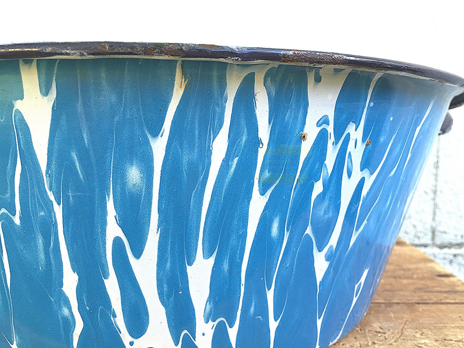 Enamel WASH BASIN Vintage Blue and White Swirl Enamelware Bowl Large ...