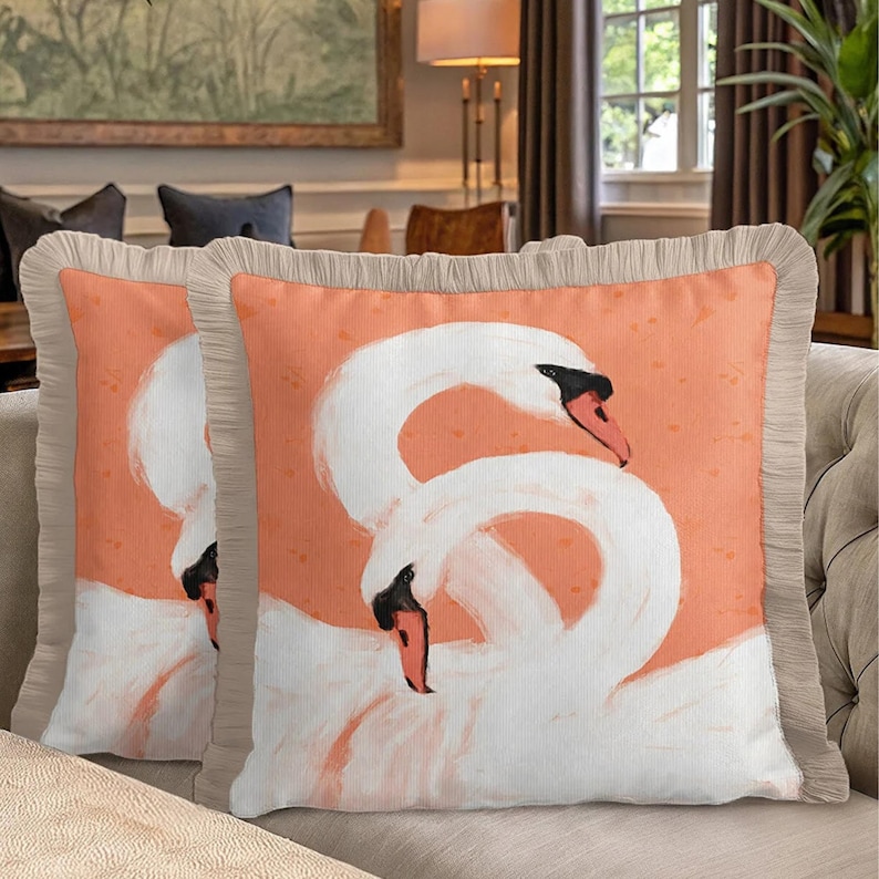 Capa de Almofada Cisne: Veludo Pêssego com Franjas - Decoração Macia e ...