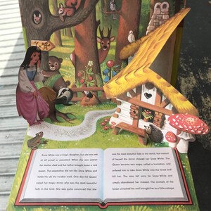 Snow White Vintage Hardback Book - Etsy