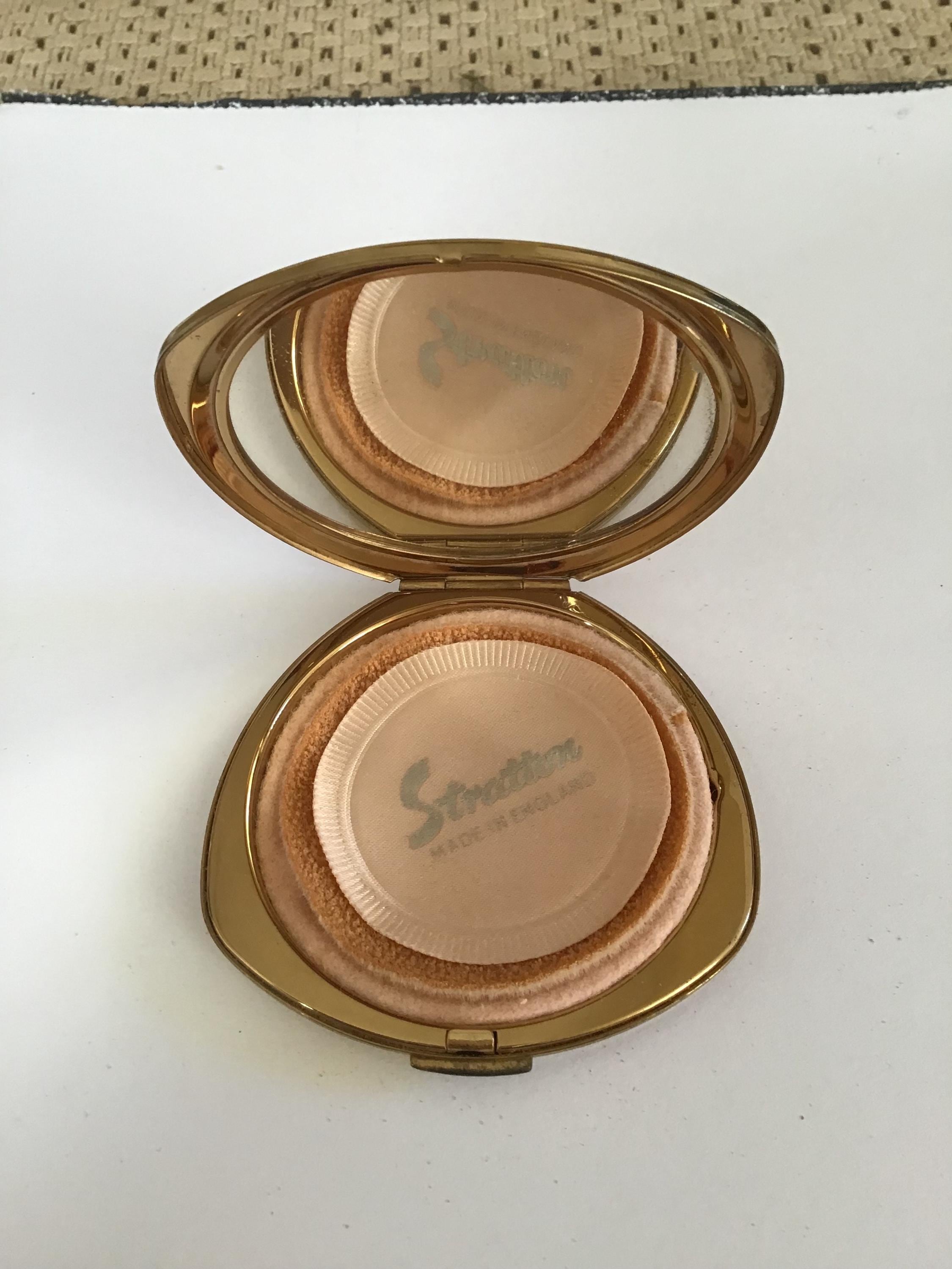 Vintage Stratton Roses Powder Compact - Etsy