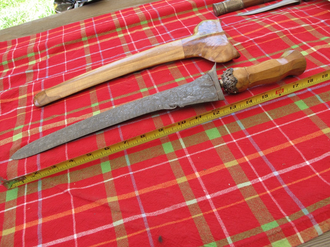 Old Kris Knife With a Hand Forged Damascus Spatulate Blade 13 Inch ...