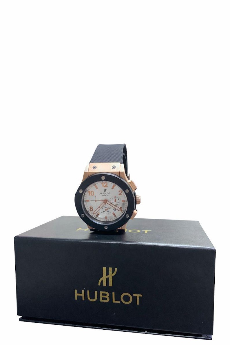 Orologio cronografo da uomo di lusso nero e oro / Orologio sportivo con ...