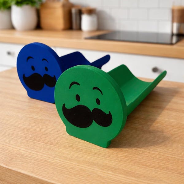 Pringles Holder - Etsy UK