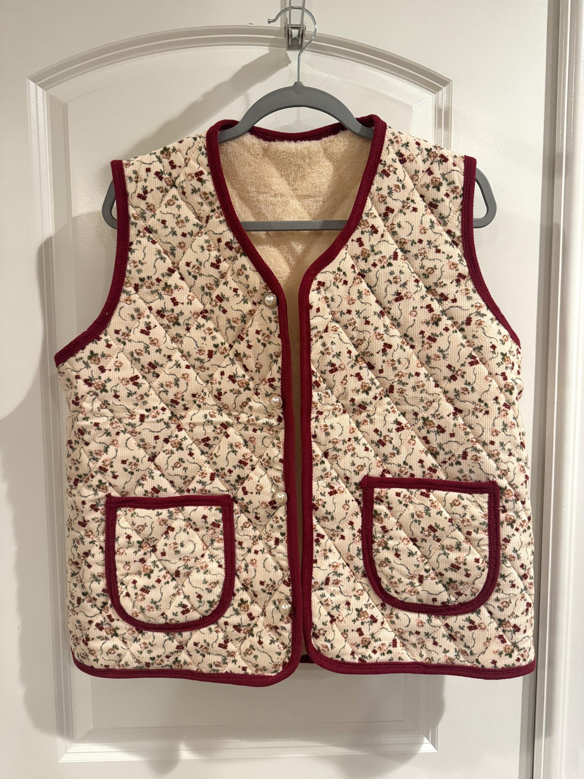 Trending Korean Kimchi Ahjumma Vest | Kimjang Vest | Quilted Floral ...