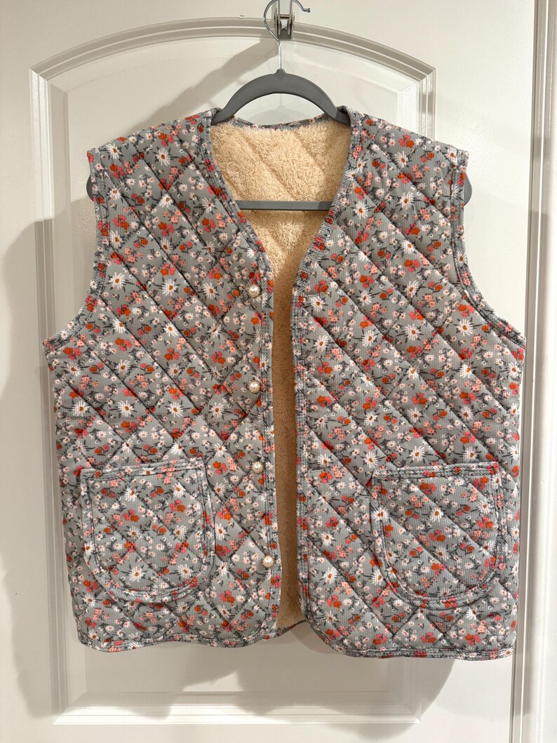 Trending Korean Kimchi Ahjumma Vest | Kimjang Vest | Quilted Floral ...