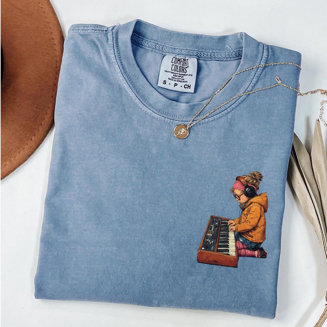 Retro Kid Playing Keys T-shirt, Vintage Electronic Music Shirt for Boys ...