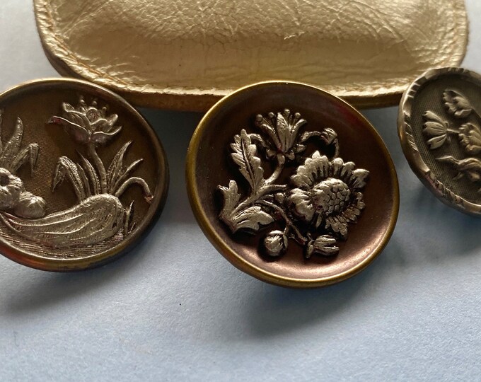 Lot of 3 Antique Brass Buttons Antique Flower Buttons Vintage Buttons ...