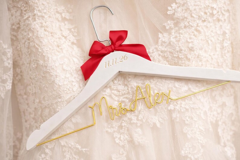 Custom Bridal Hanger With Name & Date • Personalized Wedding Dress ...